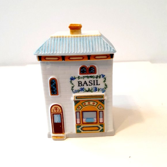 Lenox | Kitchen | 989 Lenox Spice Village Fine Porcelain Basil House Spice Jar | Poshmark